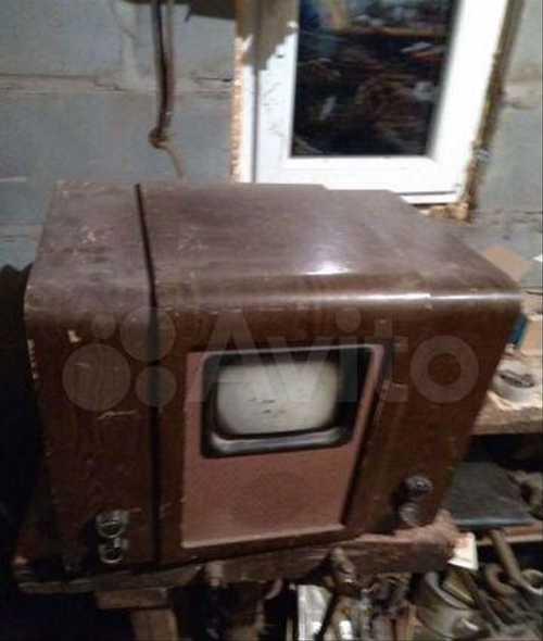 Старинный телевизор квн
