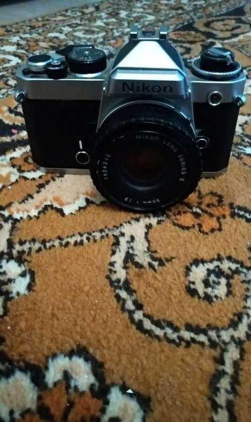 Плёночный фотоаппарат Nikon