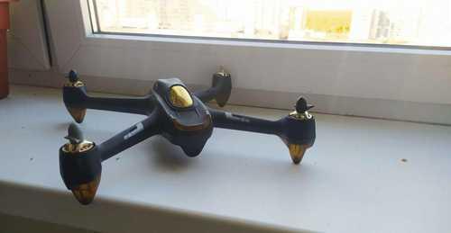 Квадрокоптер Hubsan h501s