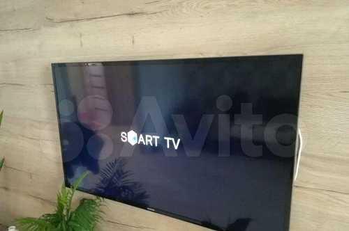 Телевизор Smart TV Samsung 46" (117см)