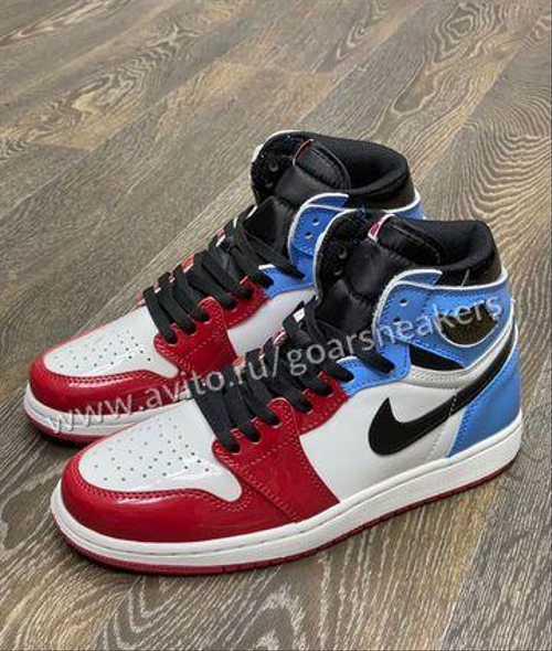 Кроссовки Nike Air Jordan 1