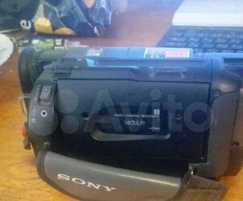 Sony handycam модель CCD-TR512E digital