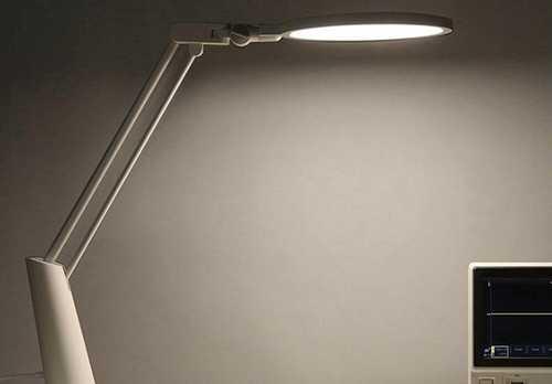 Настольная лампа Xiaomi Yeelight с защитой глаз