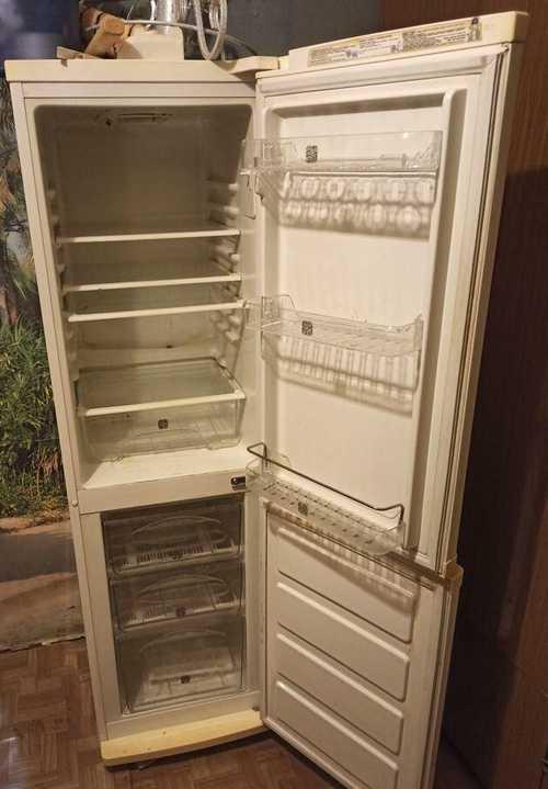 Холодильник Samsung RL17mbsw