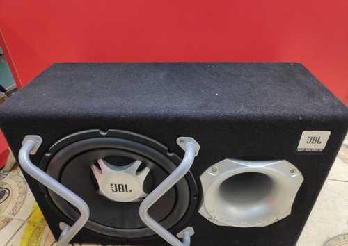 Сабвуфер JBL GT5-1204BR