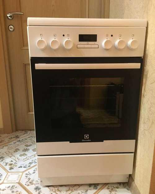 Электрическая плита Electrolux EKC954505W