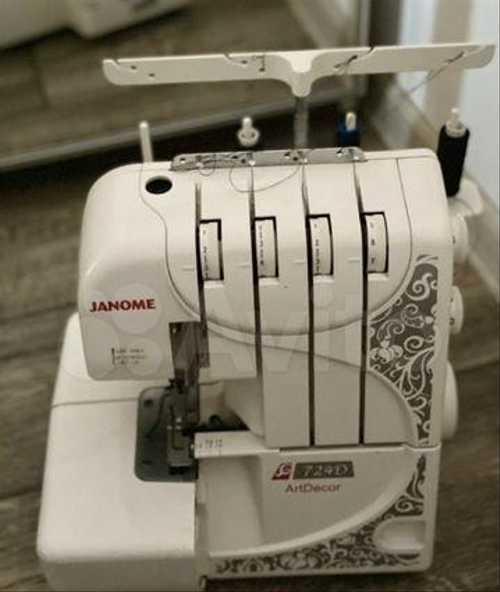 Оверлок janome 724D