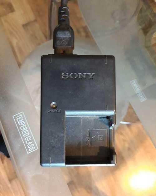 Зарядное устройство для фотоаппаратов Сони