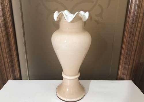 Старинная ваза для цветов Ручная выдувка Богемия