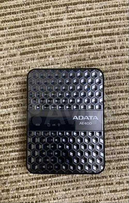Аdata аe400 беспроводной картридер + зарядка