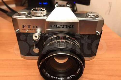 Плёночный фотоаппарат Petri FT EE