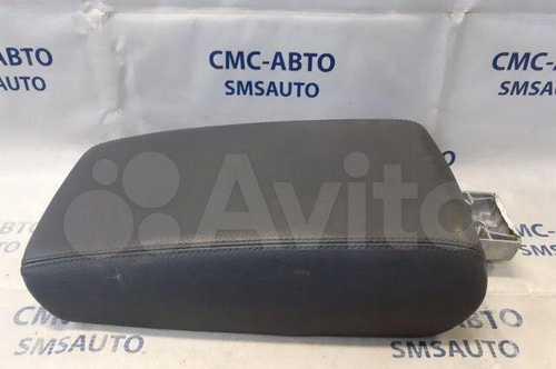 Подлокотник Audi A6 C7 2.8