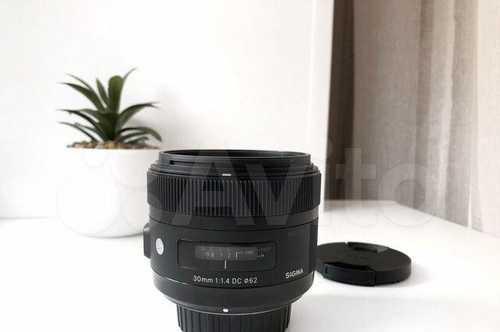 Sigma Art 30mm f/1.4 Nikon как новый