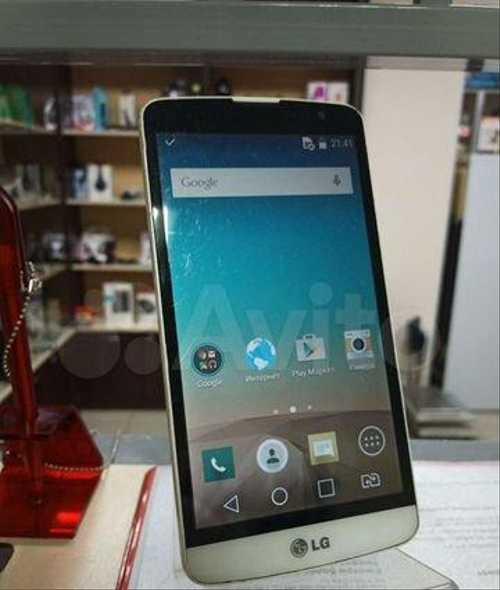 Телефон LG L Bello D335