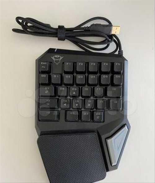Игровая клавиатура (кейпад) Trust GTX 888