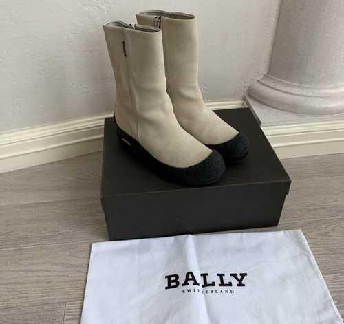 Ботинки Bally с мехом, 39