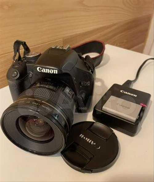 Фотоаппарат Canon D500 с объективом