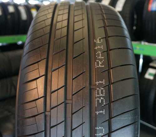 Kapsen RS26 265/45R20 108Y