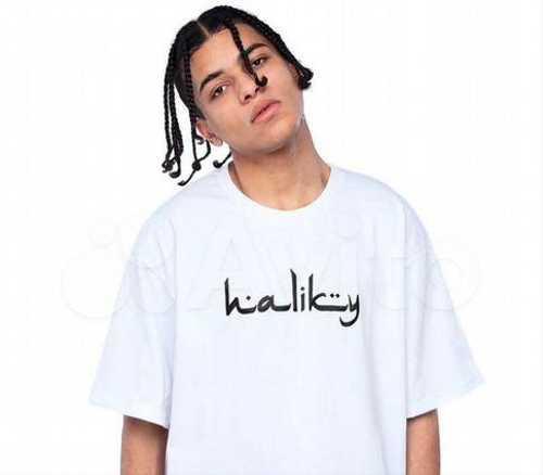 Haliiky White Arabic Logo Tee