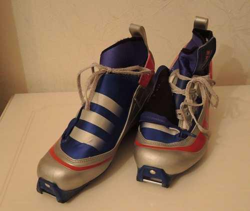 Лыжные ботинки Adidas 38 р