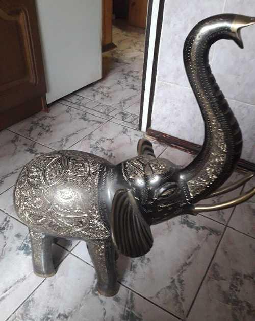 Слон металлический Индия