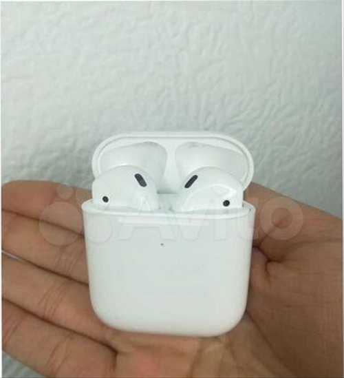 Airpods 2 lux