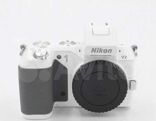 Nikon 1 V2 White Body s/n 52000920