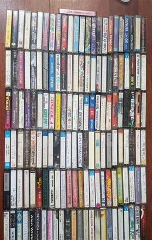 Коллекция аудиокассет - более 140 штук