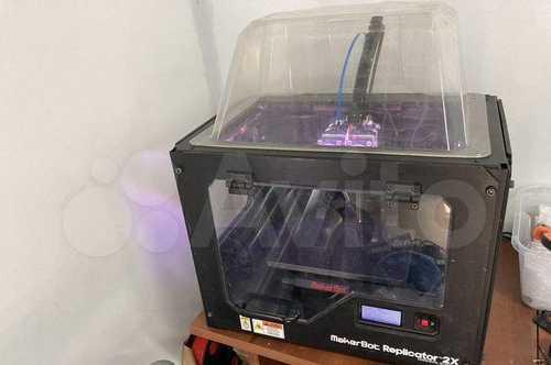 3D принтер MakerBot Replicator 2X