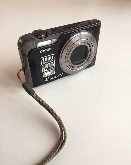 Цифровой фотоаппарат Casio ex-h15