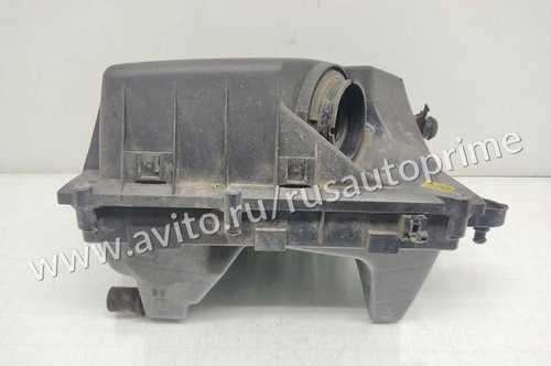 Корпус воздушного фильтра Opel Vectra C 1.8 I 2008