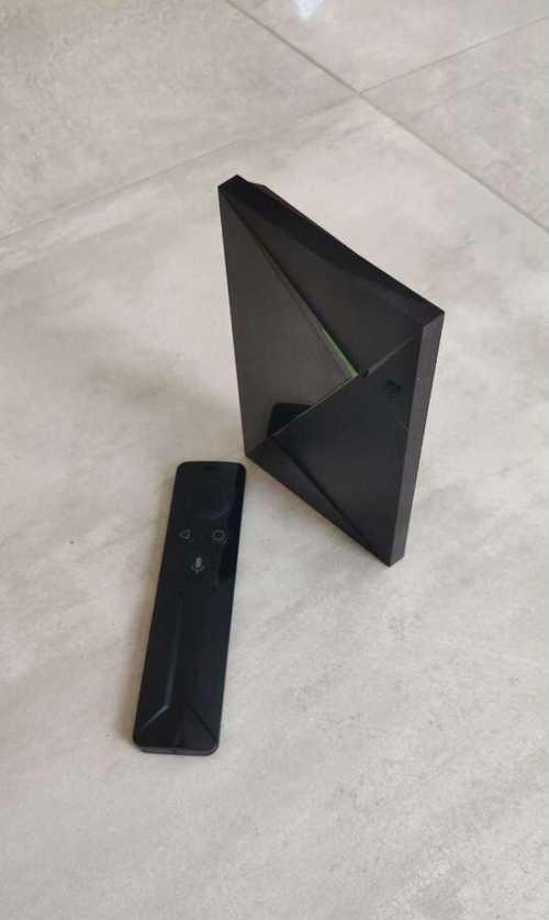 Игровая приставка nvidia Shield tv