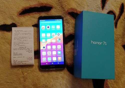 Телефон Honor7s