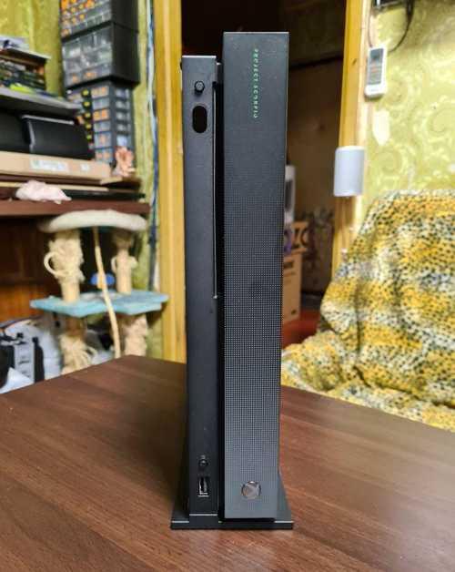 Xbox One X 1 TB лимитированная серия