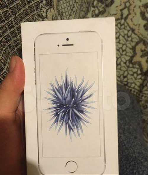 Телефон iPhone 5se
