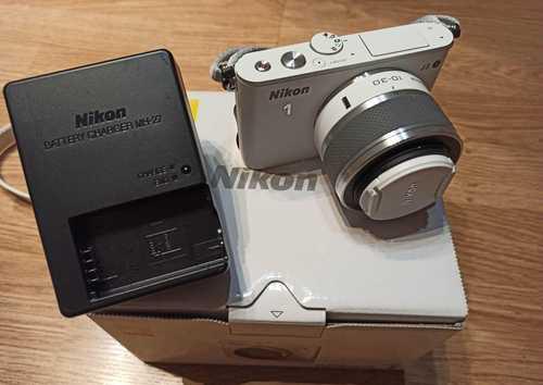 Фотоаппарат Nikon 1 J3 Kit