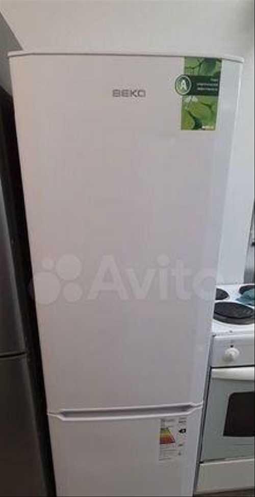Холодильник Beko CS325000