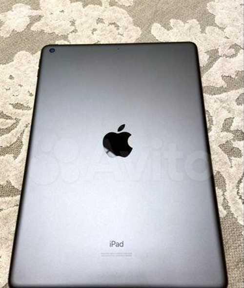 iPad 2019 7th Generation WI-FI 128 gb space grey