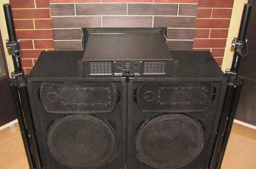 2Проф колонки Wharfedale 1000W усилитель штативы