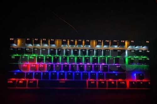Продам игровую механическую клавиатуру Meeto x51