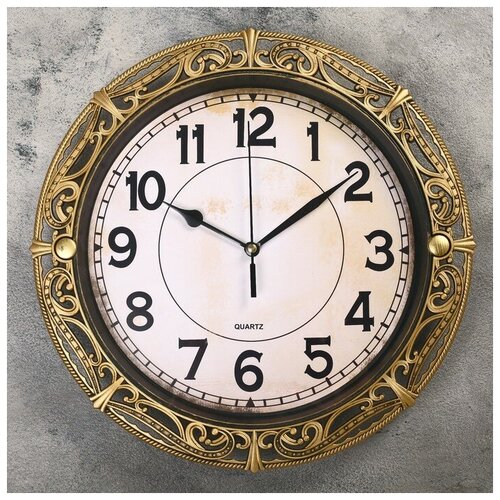Часы настенные, серия: Интерьер, "Джина", дискретный ход, d-30 см, циферблат 17 см, золото