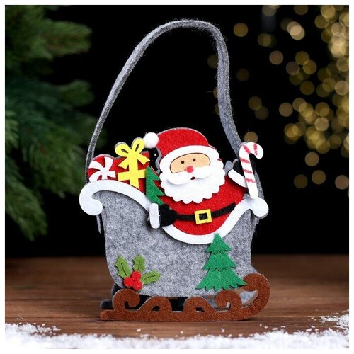 --- Новогодняя корзинка для декора «Дед Мороз и сани» 13 × 7 × 19 см
