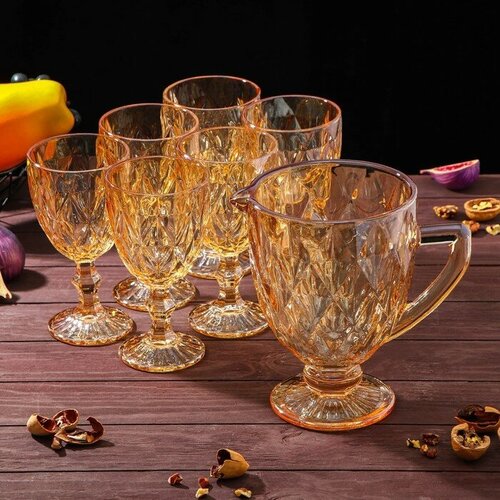 Набор питьевой из стекла «Круиз», 7 предметов: кувшин 1,1 л, бокалы 300 мл, 6 шт, цвет золотой