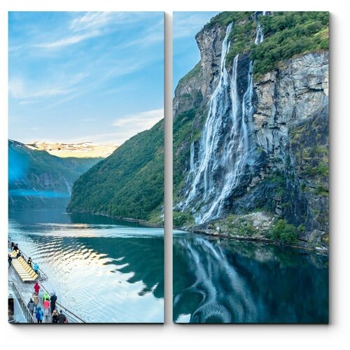 Модульная картина Водопад 7 сестер в норвежских фьордах 40x40