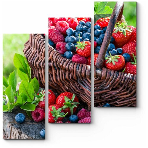 Модульная картина Корзинка с ягодами 70x75