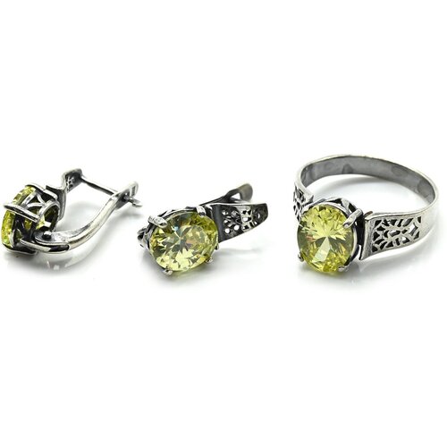 Комплект бижутерии: кольцо, серьги, циркон, размер кольца 17, желтый