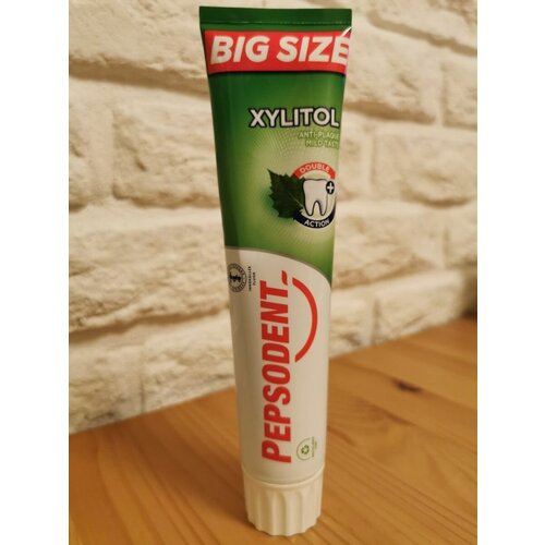 Зубная паста Pepsodent Xylitol 125 мл (Швеция)