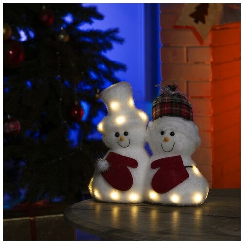 Светодиодная фигура «Снеговики» 22 × 22 × 12 см, флок, батарейки CR2032х2 (не в комплекте), свечение тёплое белое