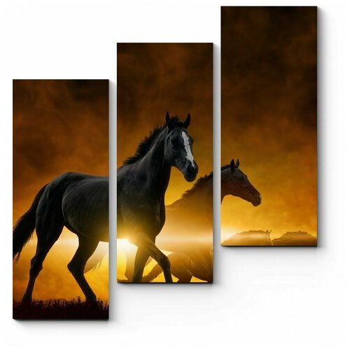 Модульная картина Бегущие лошади на фоне закатных облаков 90x96