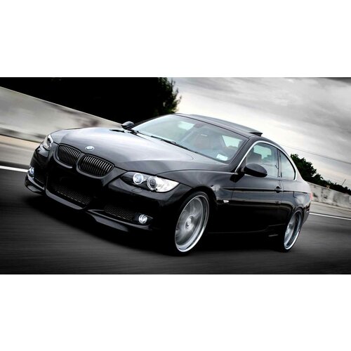 Картина на холсте 60x110 Альянс Лес "BMW дорога чёрный скорость 335i" на подрамнике / интерьер/ декор